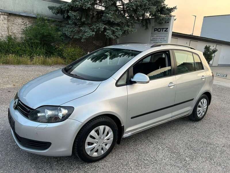 Gebraucht 2010 VW Golf Plus Cross 1.6 Diesel 90 PS (€ 2.200) 1110 Wien ...