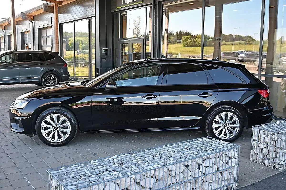 Gebraucht Audi A4 Business 163 PS (2022) in Gföhl, AT - € 26.390 ...