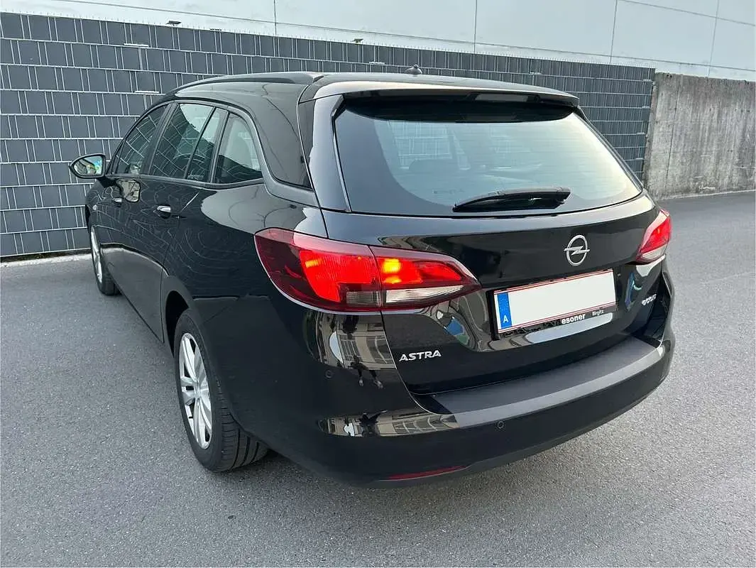 Gebraucht Opel Astra 105 PS (2017) in Kundl, AT - € 8.700 | AutoUncle