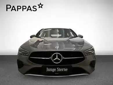 Gebraucht Mercedes CLA180 Edition 116 PS (2024) in Regau - € 31.900 ...