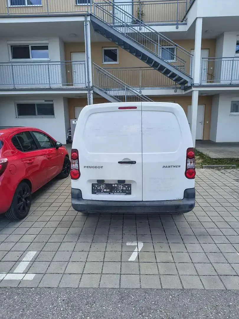 Gebraucht Peugeot TePee 90 PS (2013) in Gänserndorf - € 3.200 | AutoUncle