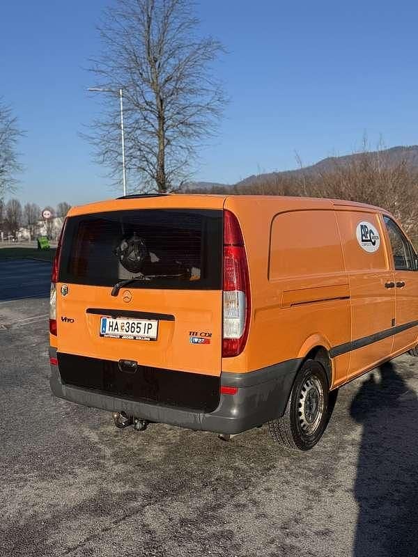 Gebraucht 2009 Mercedes Vito 116 PS Van – 5400 hallein (Händler) – € 7. ...