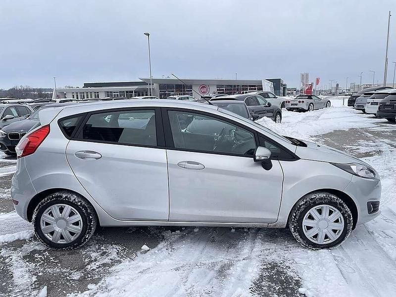 Gebraucht 2017 Ford Fiesta 80 PS Limousine – 3100 St. Pölten, AT ...