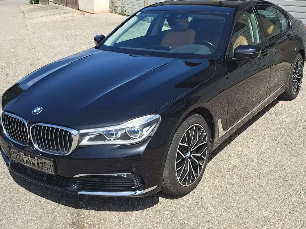 Gebraucht BMW 740 Shadowline 320 PS (2019) in Schollach, AT - € 41.500 ...