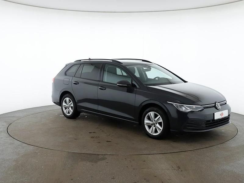 Gebraucht 2022 VW Golf VIII Life 116 PS Kombi – 4600 Wels (Händler) – € ...