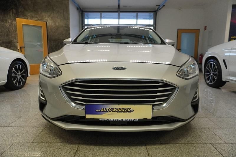 Gebraucht 2019 Ford Focus 95 PS Kombi – 4061 Pasching (Händler) – € 8. ...