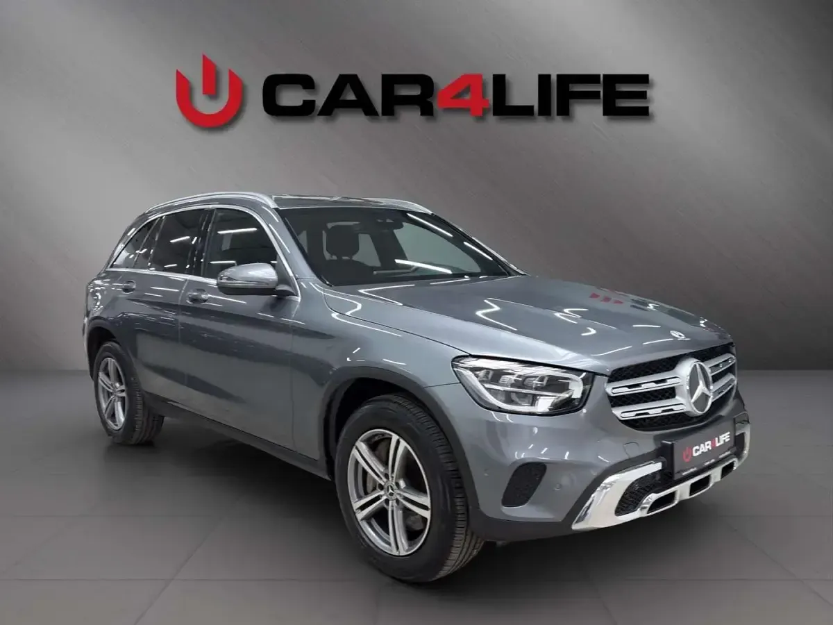 Gebraucht Mercedes GLC300 211 PS (2022) in Wien - € 31.900 | AutoUncle