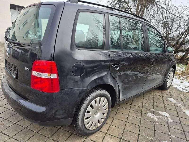 Gebraucht 2006 VW Touran Highline 105 PS Van / Kleinbus – 8430 Leibnitz ...