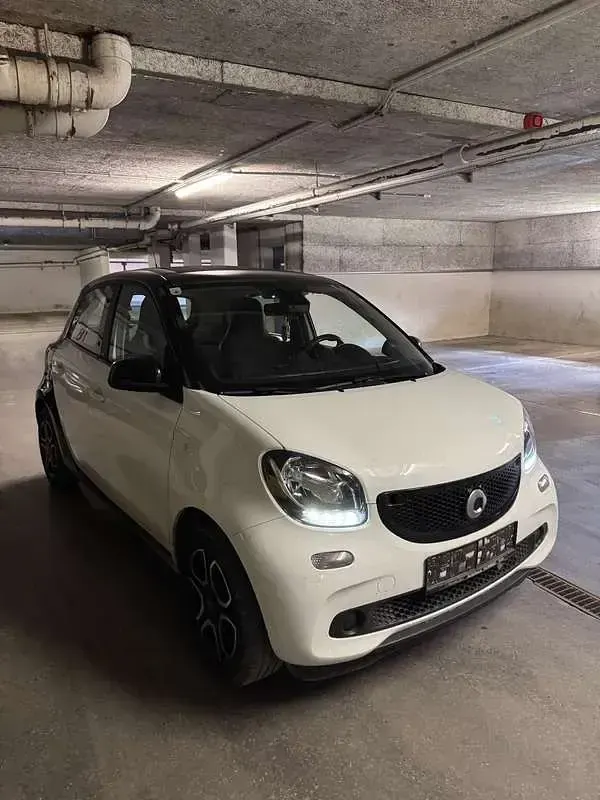 Gebraucht Smart ForFour Prime 90 PS (2016) in Purkersdorf - € 8.900 ...