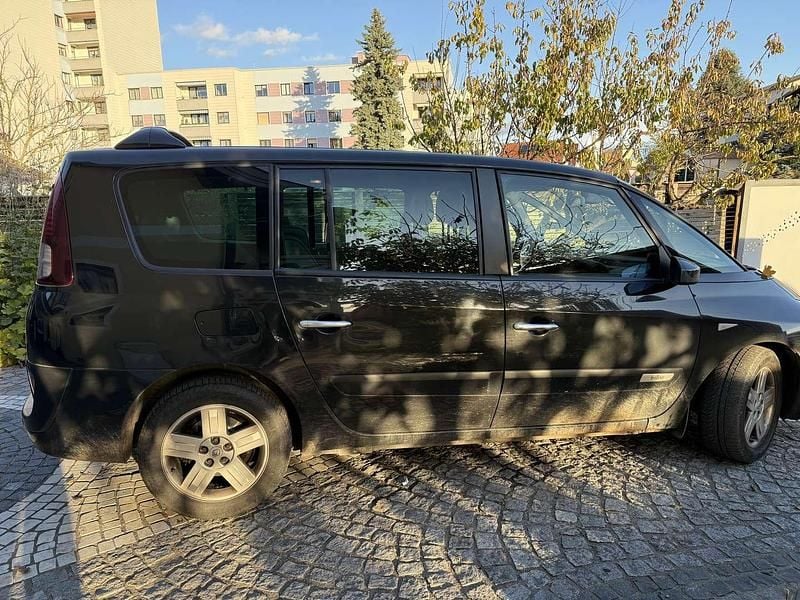 Gebraucht 2008 Renault Espace Initiale 150 PS Van / Kleinbus – 4710 ...