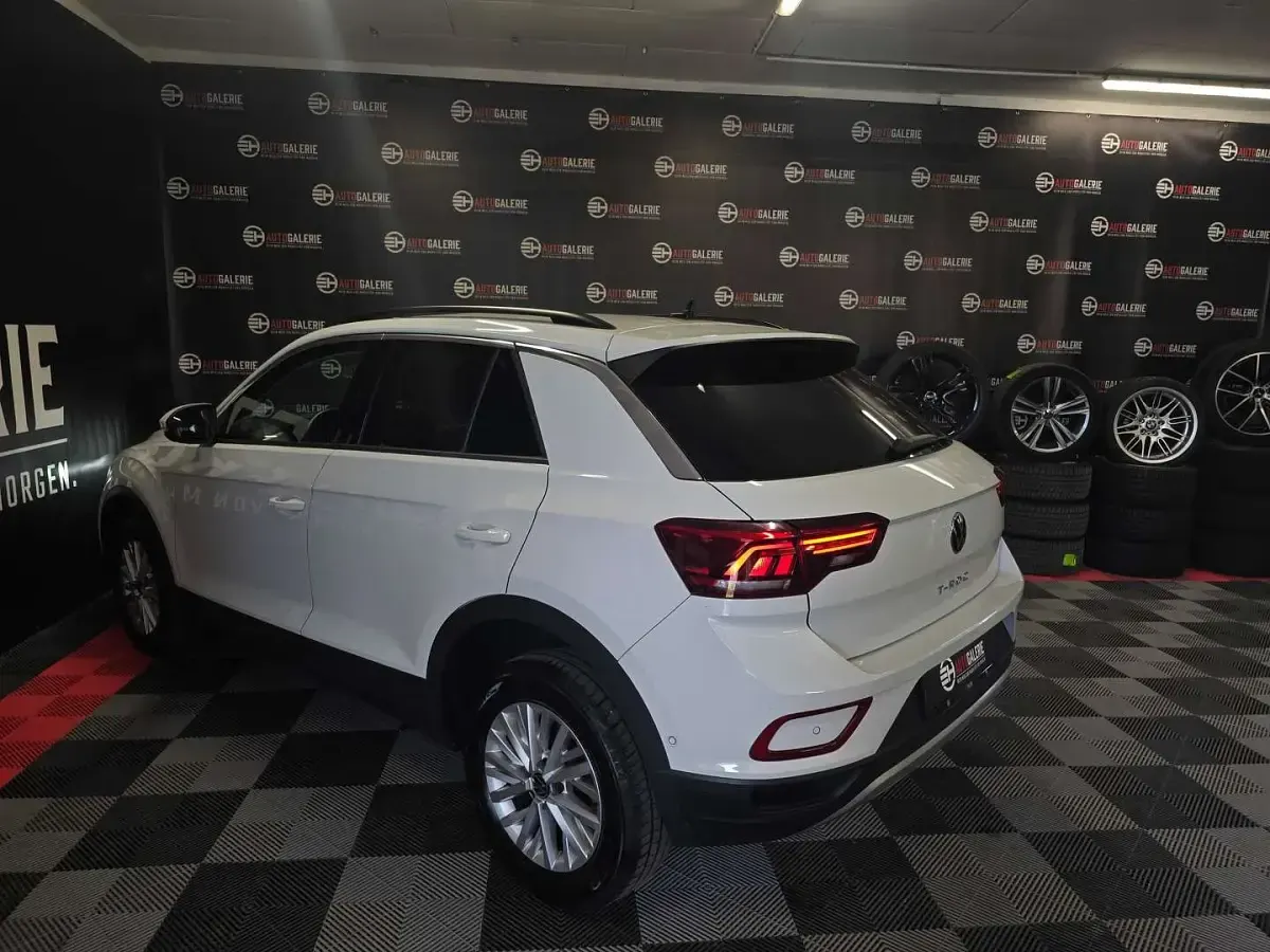 Gebraucht VW T-Roc Life 150 PS (2022) in Buchkirchen - € 23.750 | AutoUncle