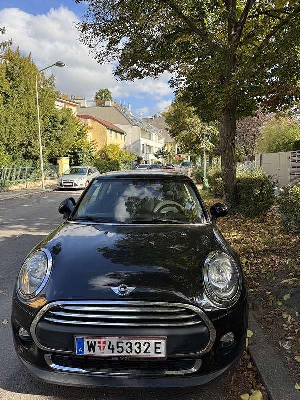 Gebraucht 2017 Mini ONE Hatch 102 PS Kleinwagen – 1090 Wien, AT (Privat ...