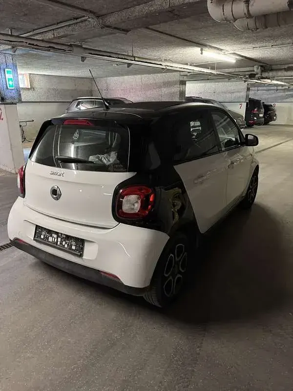 Gebraucht Smart ForFour Prime 90 PS (2016) in Purkersdorf - € 8.900 ...