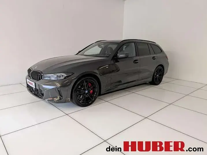 Gebraucht BMW 330e Comfort Edition 184 PS (2023) in Bruck an der Mur ...