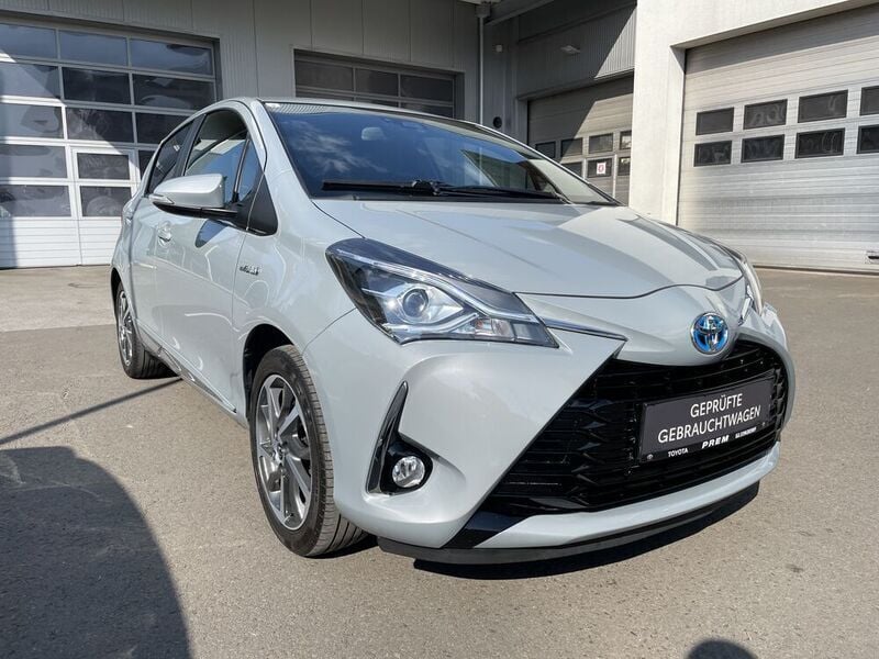 Gebraucht 2018 Toyota Yaris Hybrid 1.5 El_Hybrid 73 PS (16.590 €) | 8265 Steiermark | AutoUncle