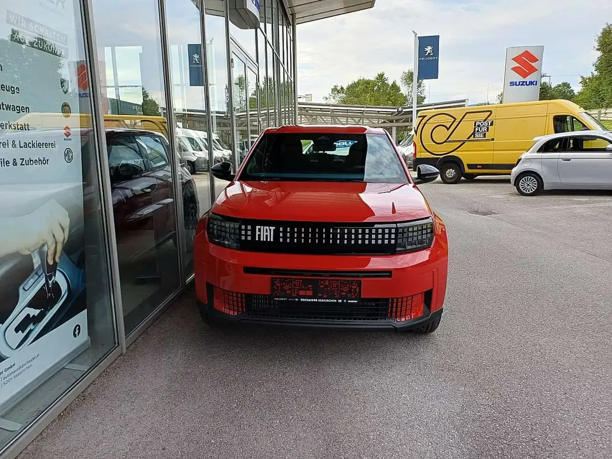 Gebraucht Fiat Grande Panda Icon 110 PS (2025) in Seekirchen - € 19.990 ...