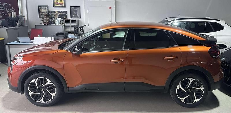 Gebraucht 2022 Citroën C4 Shine 131 PS Limousine – 1230 Wien, AT ...