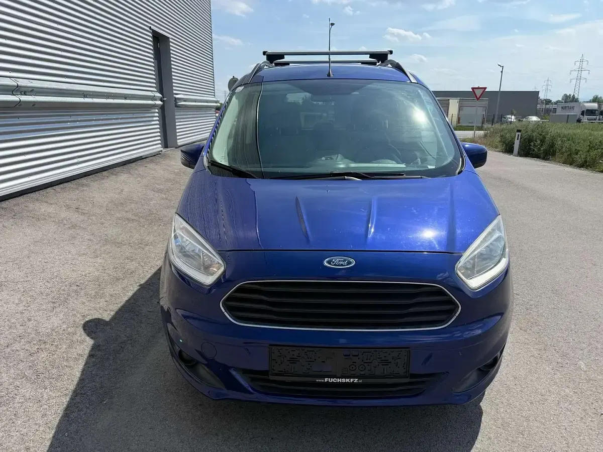Gebraucht Ford Tourneo Courier Titanium 97 PS (2014) in Leopoldsdorf ...
