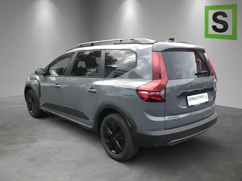 Gebraucht Dacia Jogger Extreme 110 PS (2025) in Wien - € 21.490 | AutoUncle