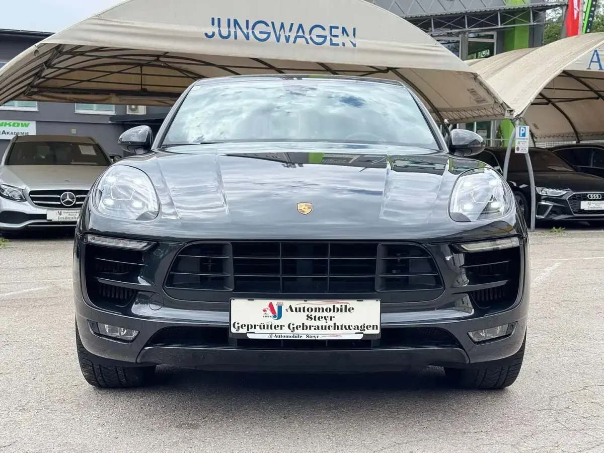 Gebraucht Porsche Macan GTS Sport 360 PS (2017) in Steyr - € 42.999 ...