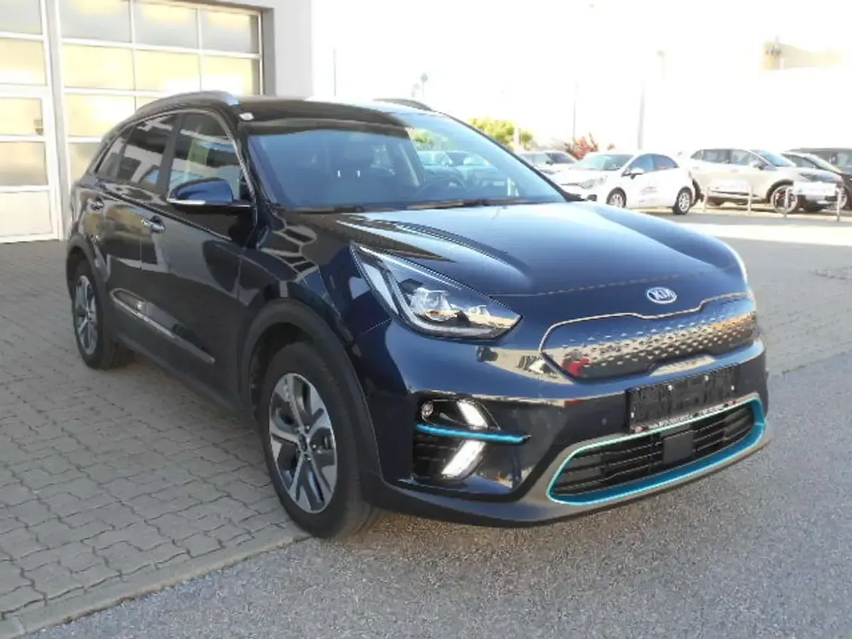 Gebraucht Kia e-Niro Gold 204 PS (2021) in Neusiedl am See - € 20.990 ...