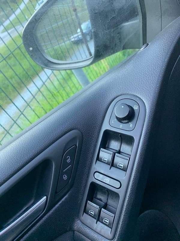 Gebraucht 2011 VW Golf 90 PS Limousine – 5600 St.Johann/ Pg., AT ...