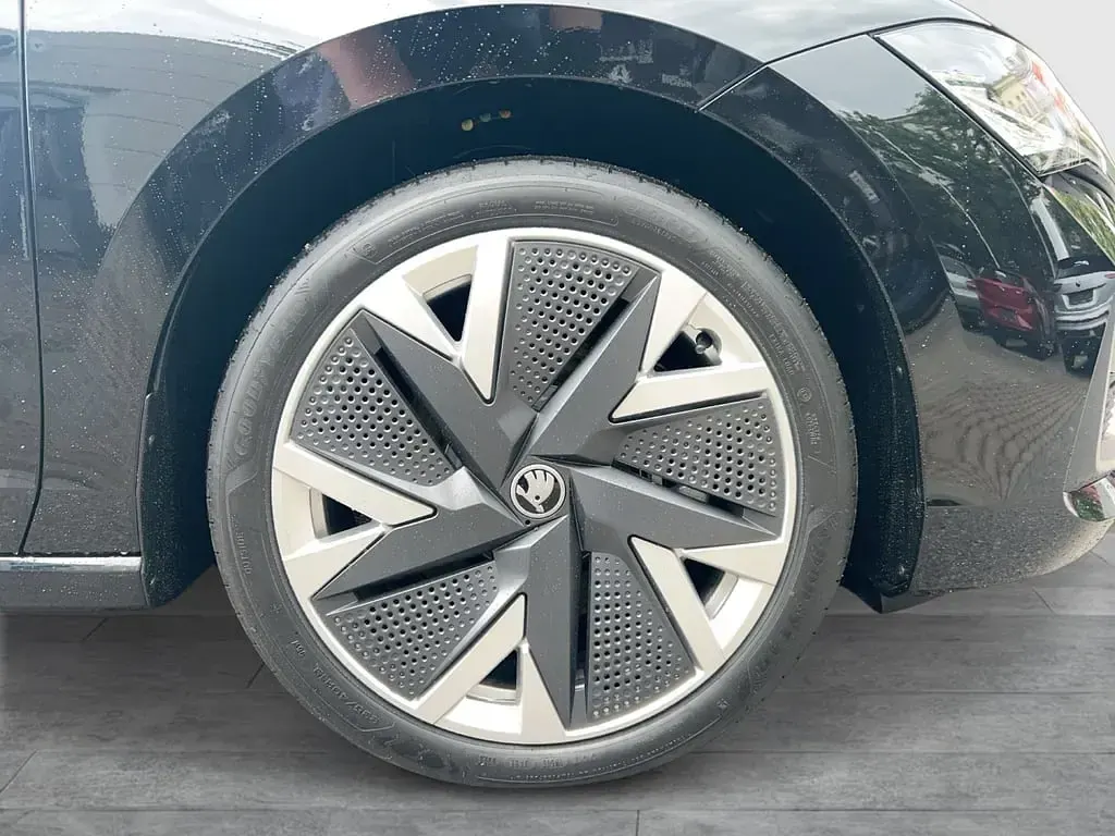 Neu Skoda Superb Selection 150 PS (2025) in Wien - € 57.990 | AutoUncle