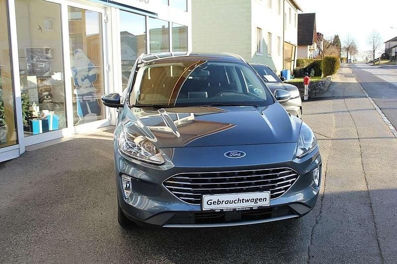 Gebraucht 2020 Ford Kuga Titanium 150 PS SUV – 3943 Schrems, AT ...