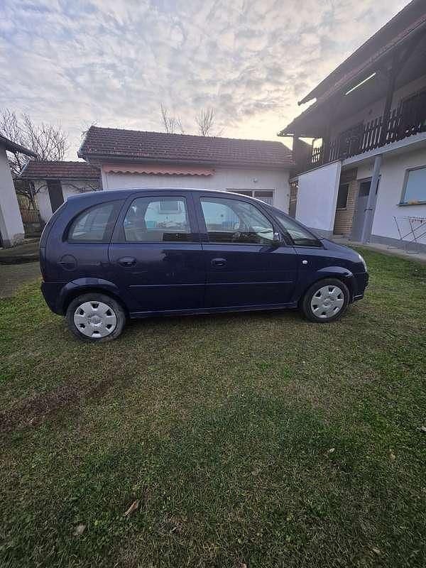 Gebraucht 2010 Opel Meriva Edition 90 PS Van / Kleinbus – 8401 Kalsdorf ...