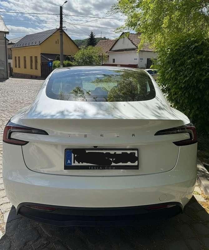Gebraucht Tesla Model 3 Standard Range 283 PS (2025) in Paudorf ...