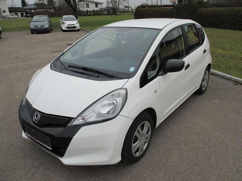 Gebraucht 2014 Honda Jazz Cool 90 PS Kleinwagen – 4980 Antiesenhofen ...