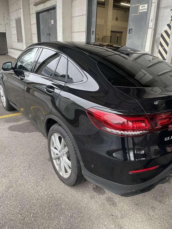 Gebraucht 2021 Mercedes GLC300 245 PS Coupé – 1230 Wien, AT (Händler ...