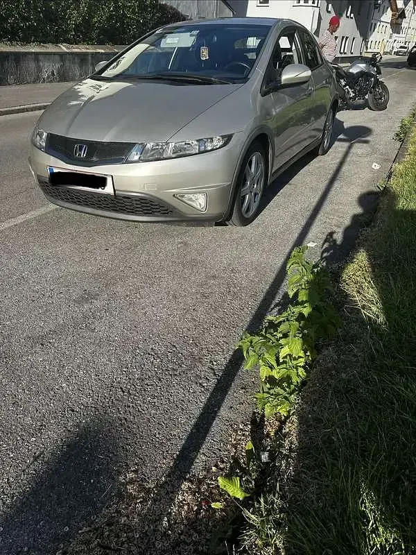 Gebraucht Honda Civic Sport 140 PS (2009) in Innsbruck, AT - € 4.500 ...