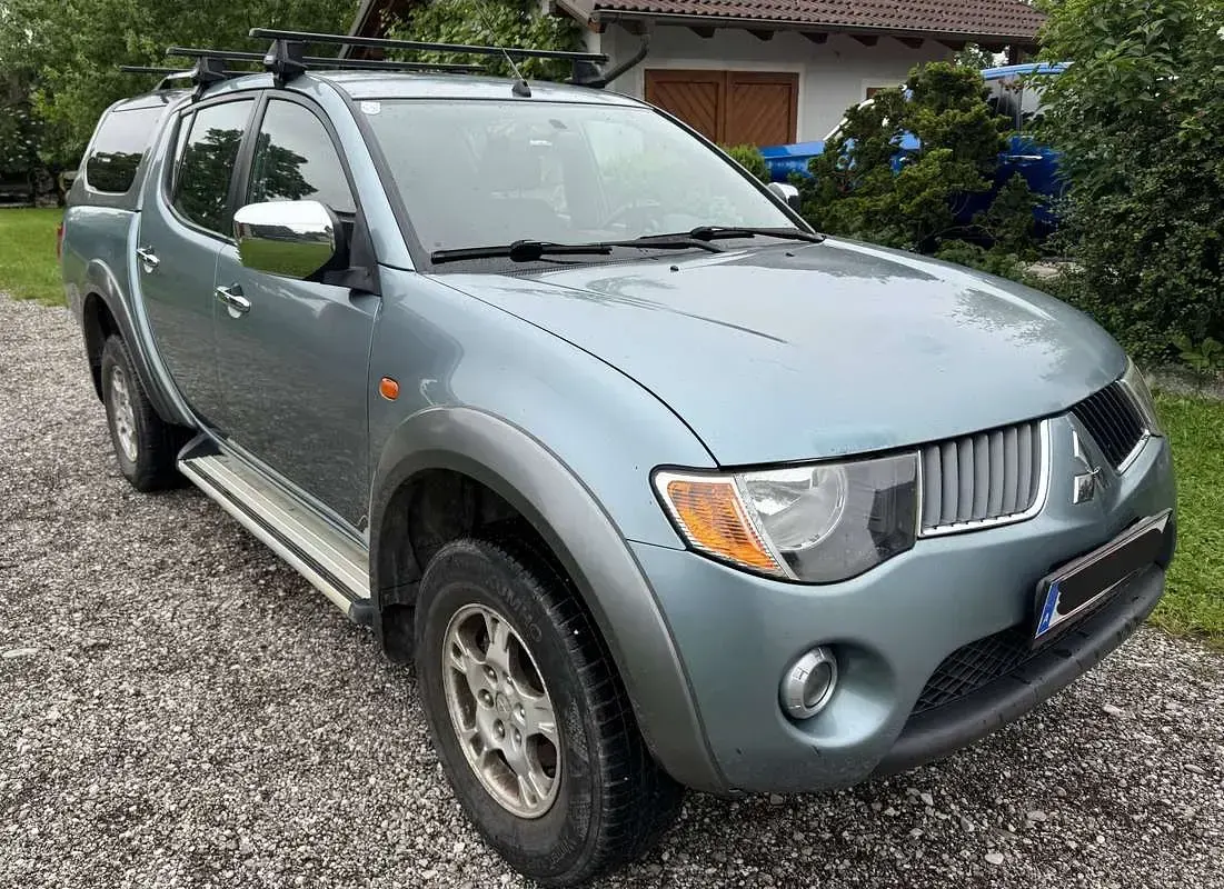 Gebraucht Mitsubishi L200 Intense 136 PS (2007) in Pichl bei Wels - € 7 ...