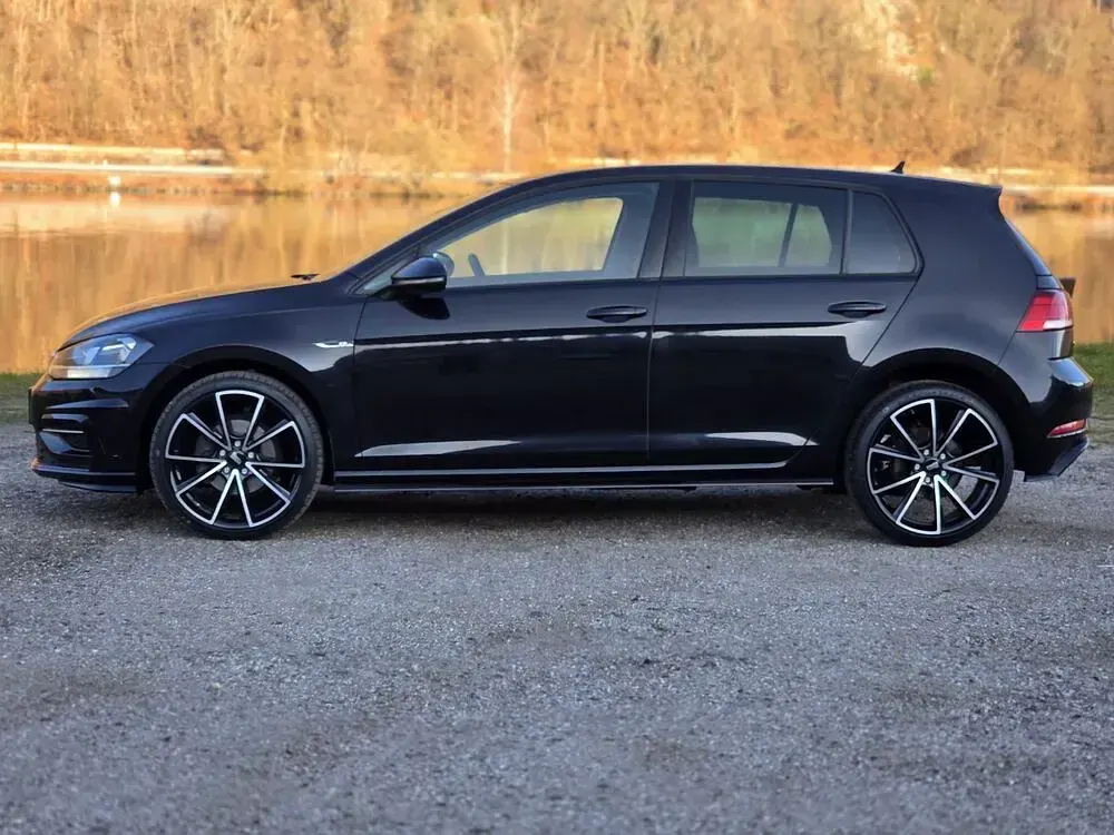 Gebraucht VW Golf VII R-line 116 PS (2018) in Oberösterreich - € 14.999 ...