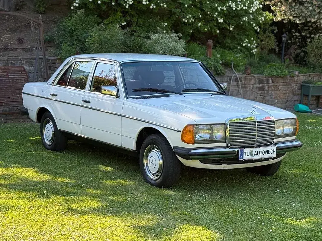 Gebraucht Mercedes 200 60 PS (1983) in Pixendorf, AT - € 24.123 | AutoUncle
