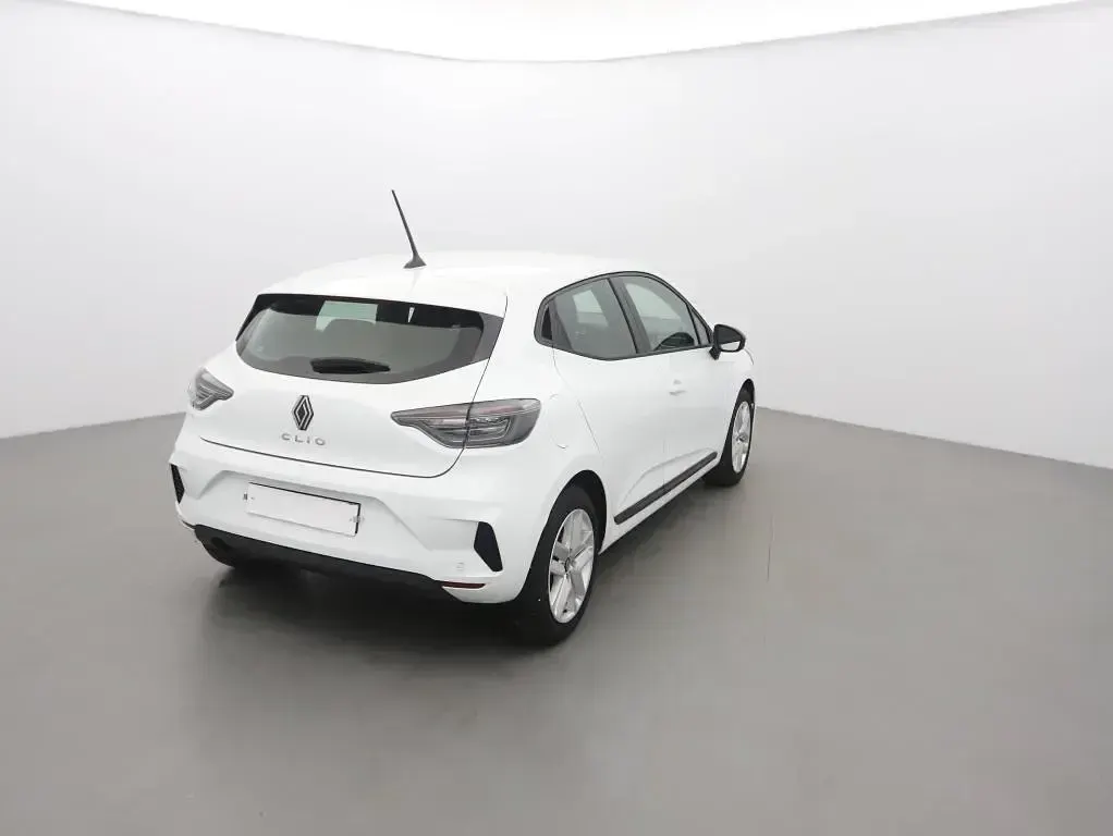 Gebraucht Renault Clio V Evolution 102 PS (2025) in Altach - € 21.148 ...