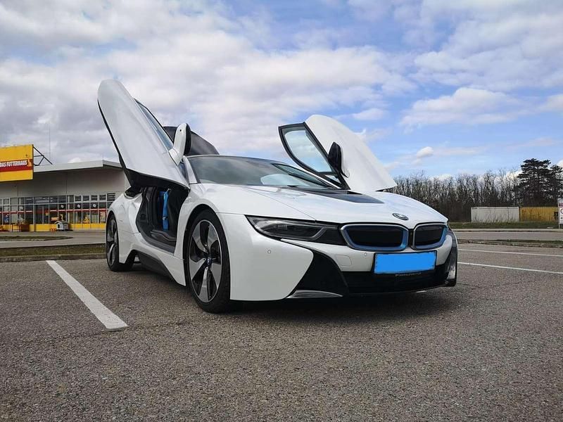 Gebraucht 2017 BMW i8 231 PS Coupé – 2230 Gänserndorf (Händler) – € 71. ...