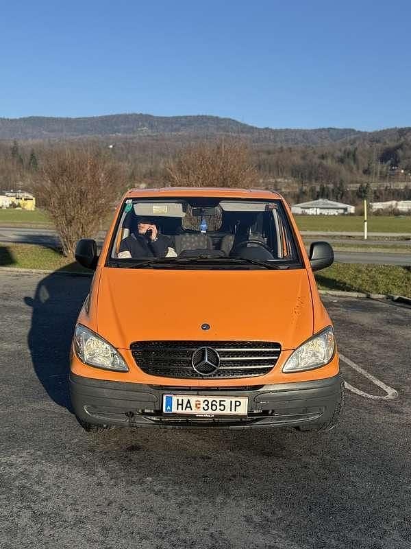 Gebraucht 2009 Mercedes Vito 116 PS Van – 5400 hallein (Händler) – € 7. ...
