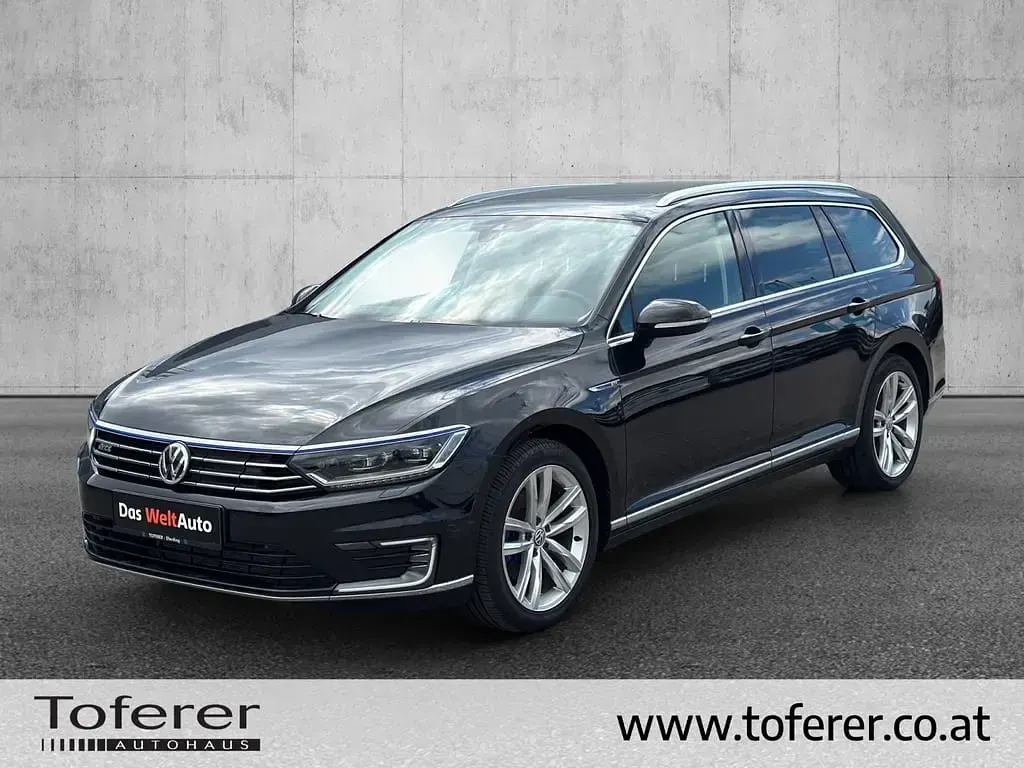 Gebraucht VW Passat GTE 156 PS (2017) in Eferding - € 15.900 | AutoUncle