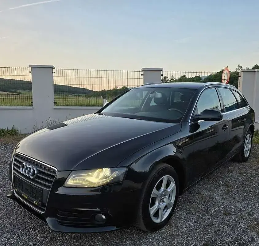 Gebraucht Audi A4 120 PS (2011) in Bad Fischau, AT - € 4.250 | AutoUncle