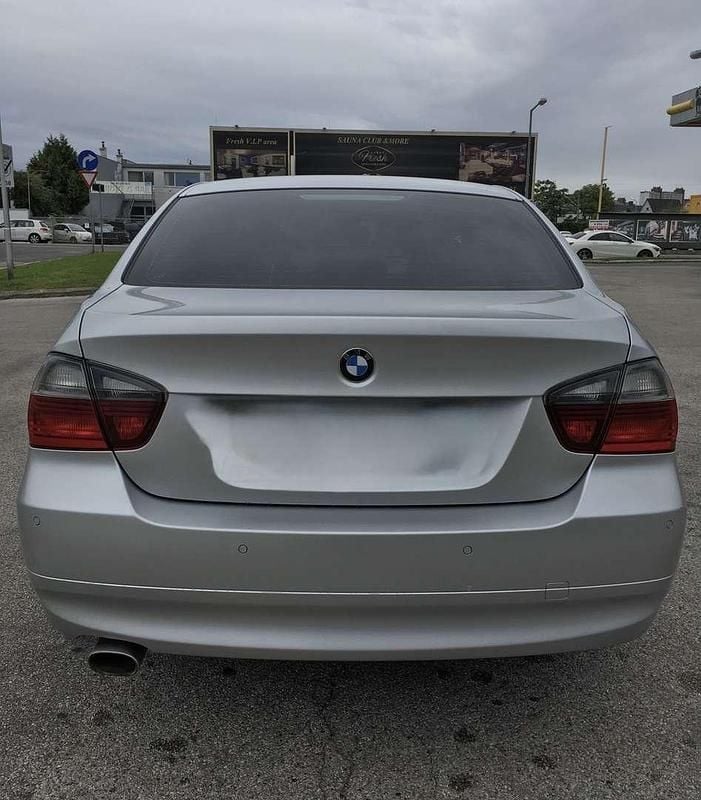 Gebraucht 2008 BMW 318 143 PS Limousine – 1230 Wien (Händler) – € 4.199 ...