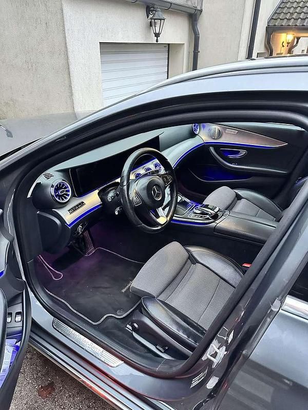 Gebraucht 2017 Mercedes E220 194 PS Kombi – 1190 Wien (Händler) – € 17. ...