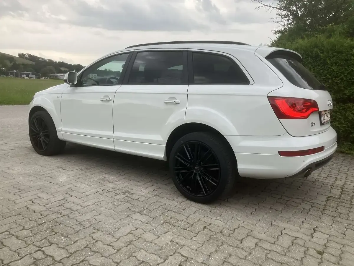 Gebraucht Audi Q7 S-Line 204 PS (2015) in Straßwalchen, AT - € 24.900 ...