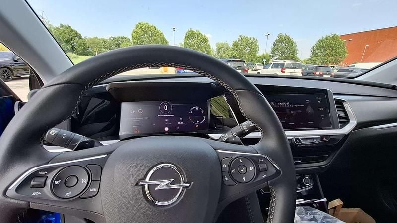 Gebraucht 2024 Opel Grandland X Business Edition 131 PS SUV – 7434 ...