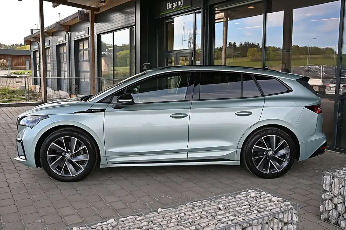 Gebraucht Skoda Enyaq iV SportLine 204 PS (2023) in Gföhl - € 34.890 ...