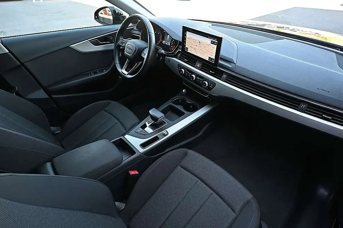 Gebraucht Audi A4 Business 163 PS (2022) in Gföhl, AT - € 26.390 ...
