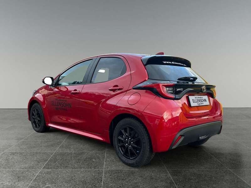 Gebraucht 2024 Toyota Yaris Hybrid 1.5 El_Hybrid | 92 cars.hp (€ 25.590 ...