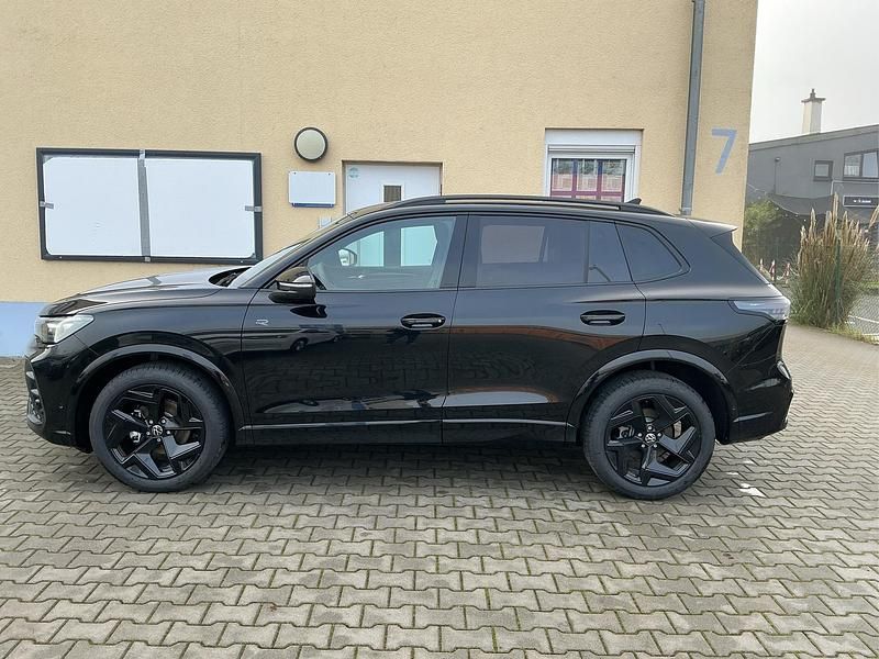 Neu 2026 VW Tiguan Style 150 PS SUV – 6844 Altach (Händler) – € 56.116 ...