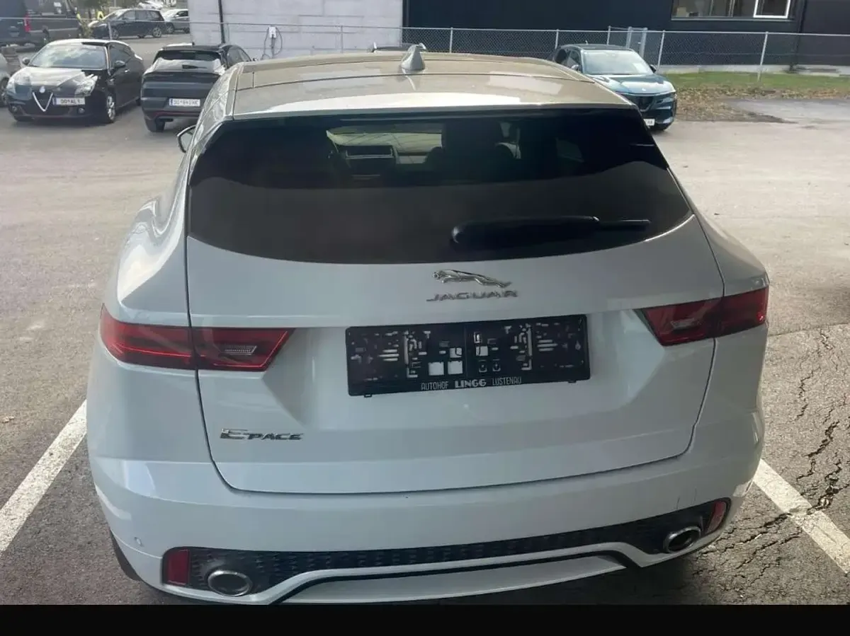 Gebraucht Jaguar E-Pace R-Dynamic 150 PS (2018) in Lustenau - € 25.000 ...